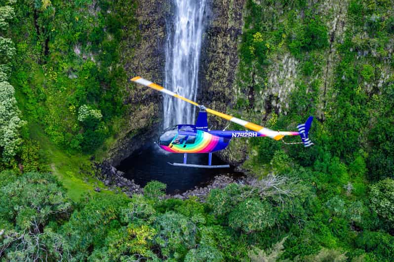 Kailua-Kona: Kohala, Volcanoes and Waterfall Helicopter Tour - Key Points