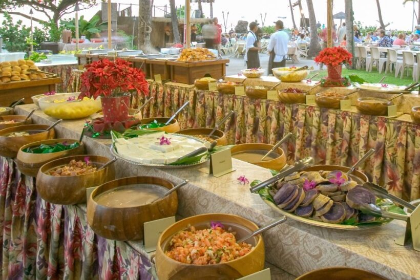 Kailua-Kona: Voyagers of the Pacific Luau with Buffet Dinner - The Sum Up