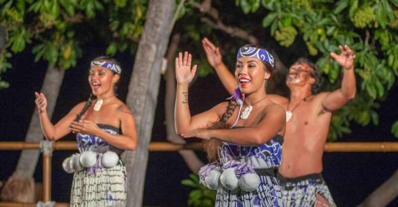 Kailua-Kona: Voyagers of the Pacific Luau with Buffet Dinner - Introduction