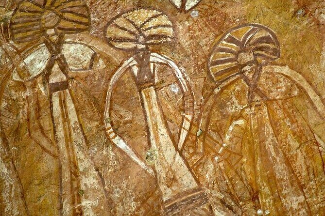 Kakadu National Park Full Day Tour + Yellow Water River Cruise - Ubirr Aboriginal Rock Art: An Ancient Canvas