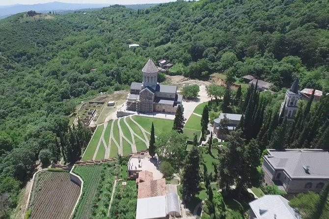 Kakheti: Sighnaghi city of love, Bodbe, Corporation Kindzmarauli - Frequently Asked Questions