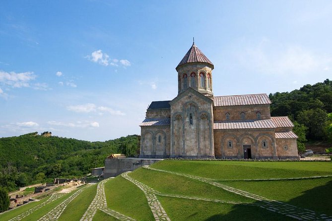 Kakheti: Signagi + Bodbe Monastery + Gurgeniani Waterfall - Who Will Love This Tour?