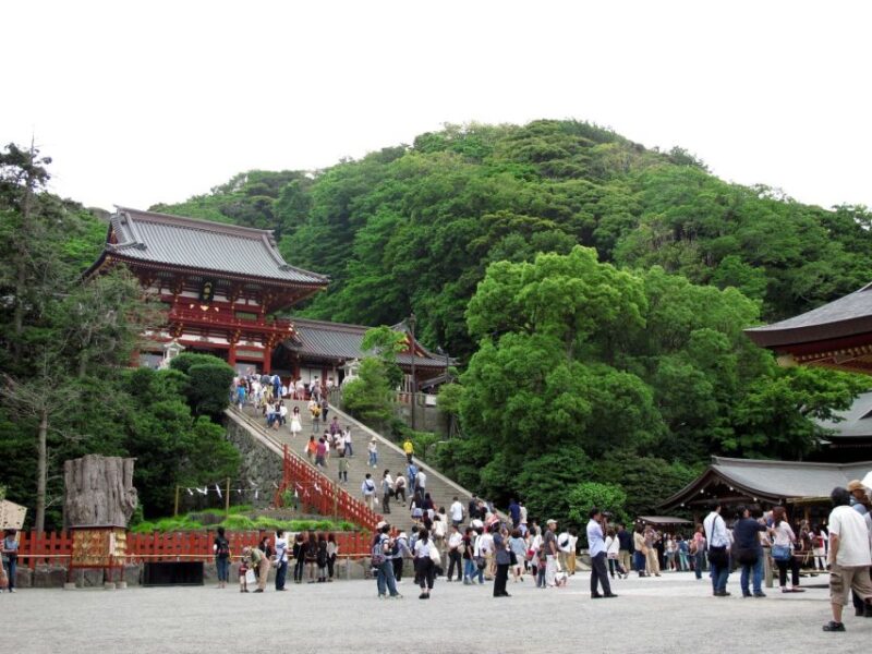Kamakura: Great Buddha, Hase Temple, & Komachi Street Tour - Itinerary Highlights
