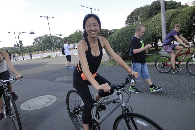 Kamakura Heritage Bike or Walk Tour With Ex-Rickshaw Guide - Discovering the Iconic Great Buddha of Kamakura