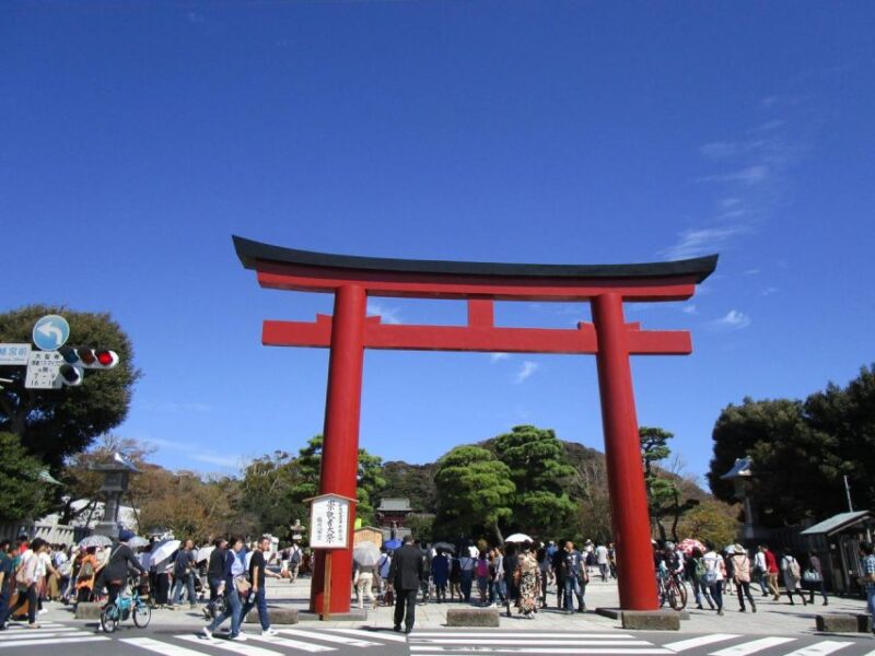 Kamakura: Private Guided Walking Tour With Local Guide - Exploring Historical Sites