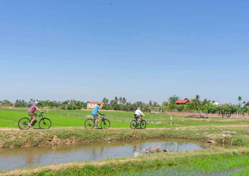 Kampong Phluk: Floating Village Bike Tour and Sunset Cruise - FAQs