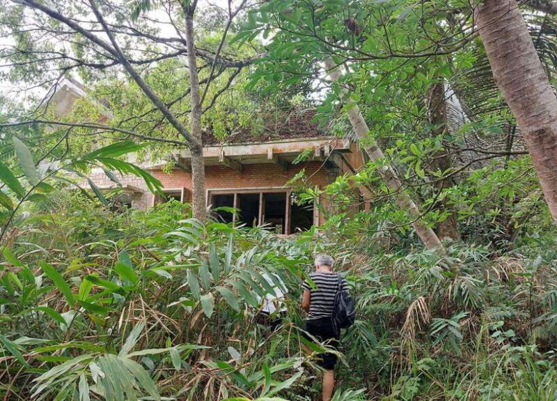 Kampot: Bokor Mountain tour by the experienced guide - Key Points