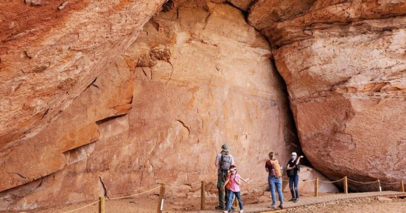 Kanab: UTV Tour with Ancient Pictographs and Sand Dunes - An Exciting Look at the Kanab UTV Tour