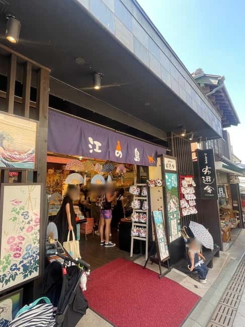 Kanagawa: Shopping and Historical Tour in Enoshima island - Exploring Enoshima: What the Tour Offers