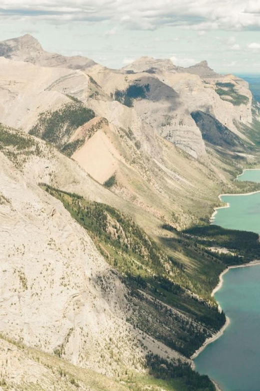 Kananaskis: 30-Minute Heli Tour of Minnewanka Lake and Banff - FAQ