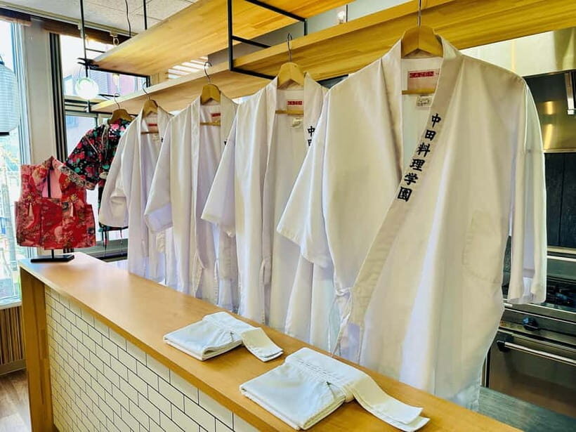 Kanazawa: Authentic Japanese Cooking and Sushi-Making Lesson - Price and Value