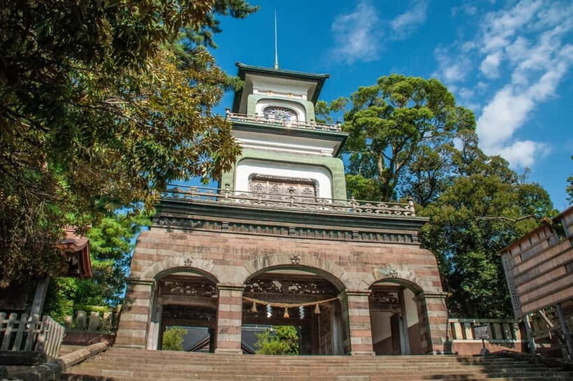 Kanazawa: Daimyo Villa and Kenrokuen Garden Geisha Tour - Key Points