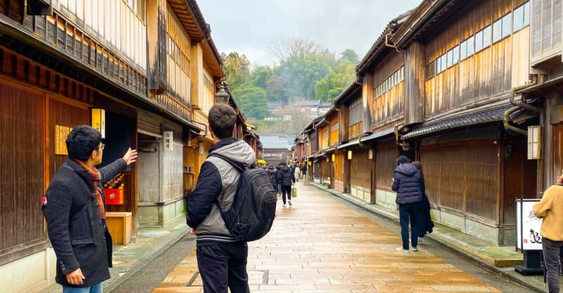 Kanazawa Half-day Historical Walking Tour - Discover Kanazawa Castle