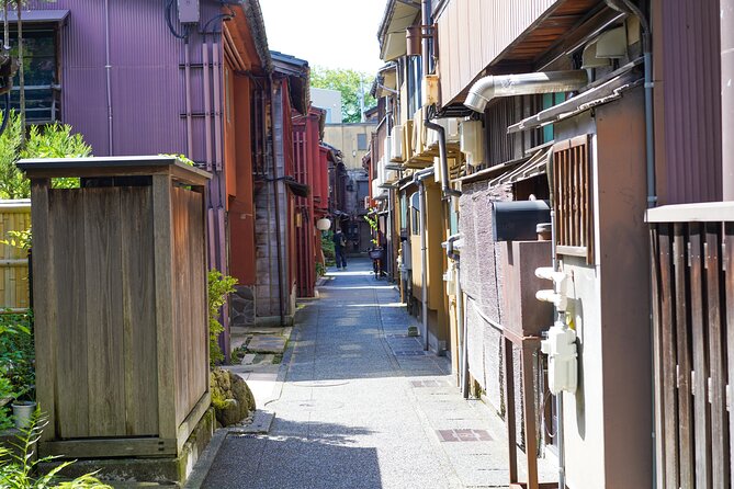 Kanazawa Half-day Historical Walking Tour - Additional Information and Reviews