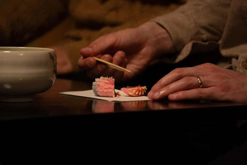 Kanazawa: Kenrokuen Tea Ceremony Experience - Practical Details