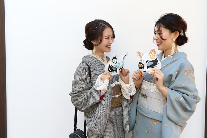 Kanazawa: Kimono Rental Traditional Experience at WARGO - Included Services