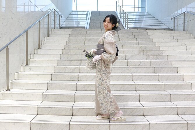 Kanazawa: Kimono Rental Traditional Experience at WARGO - Capturing the Moment