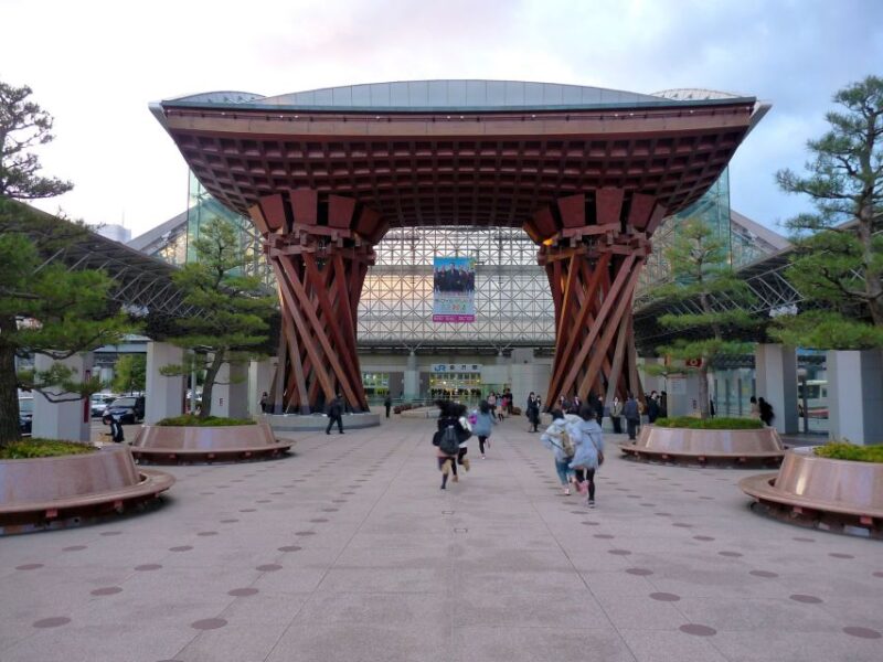 Kanazawa Like a Local: Customized Guided Tour - Key Points