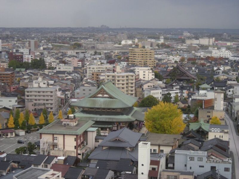 Kanazawa Like a Local: Customized Guided Tour - Highlights of the Kanazawa Experience