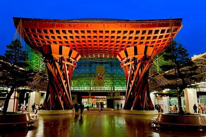 Kanazawa Private 3 Hour Bar Hopping Tour with Local Guide - Key Points