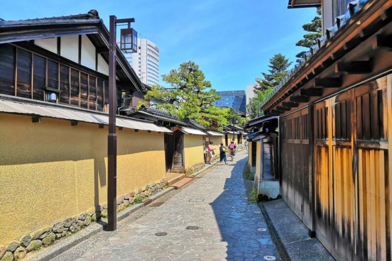 Kanazawa: Private Tour With Local Guide - Customizable Itinerary