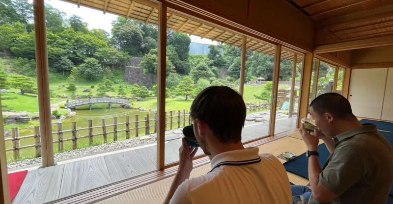 Kanazawa: Samurai, Matcha, Gardens and Geisha Full-Day Tour - Experience a Traditional Tea Ceremony at Gyokusen-an