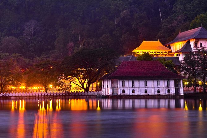 Kandy and Pinnawala Private Day Tour from Colombo - The Sum Up
