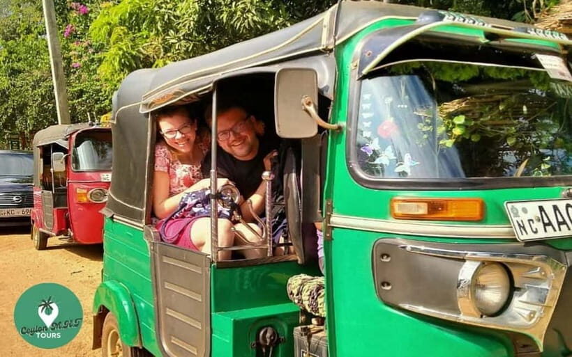Kandy: City Explore with Local guide By Mini Van - Key Points