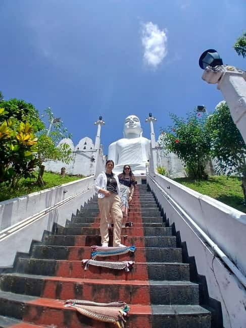 Kandy City Private Guide Tour by Tuk Tuk - How the Day Unfolds in Practice
