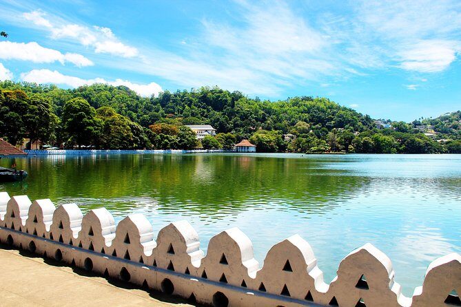Kandy City Tour From Colombo - What’s Included and What’s Not