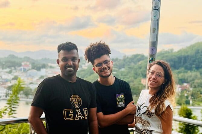 Kandy City Tour with Ambuluwawa by Tuk Tuk - Who Will Enjoy This Tour?