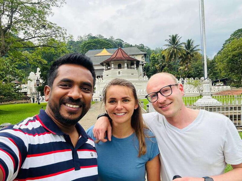 Kandy: Private Guided City Tour with Local Guide by Tuk Tuk - What Travelers Are Saying