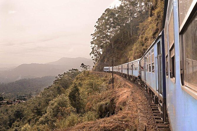 Kandy to Ella train ride on (Train No: 1005 "Podi Menike") - The Experience: What to Expect