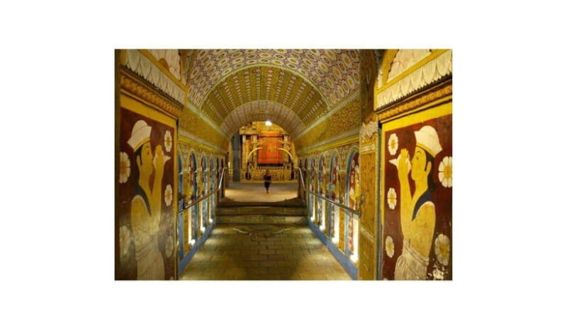 Kandy Tour By Tuk Tuk Local Guide - Key Points