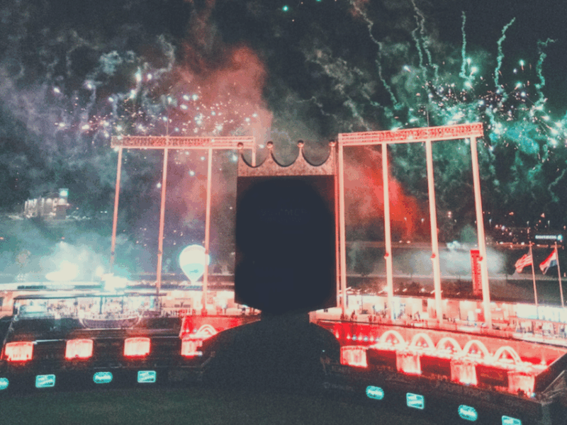 Kansas City Royals Baseball Game at Kauffman Stadium - Stadium Highlights and Atmosphere