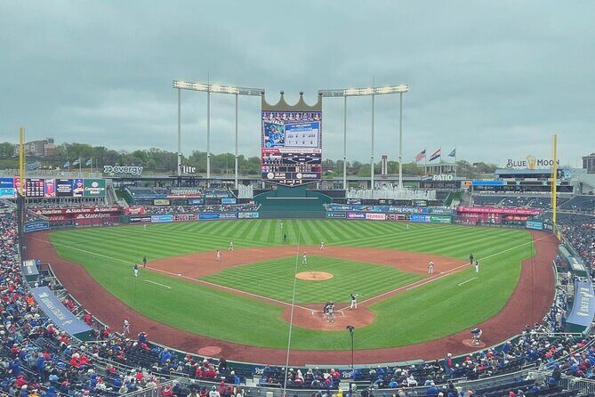 Kansas City Royals Baseball Game Ticket at Kauffman Stadium - Discovering the Kansas City Royals at Kauffman Stadium: A Genuine Baseball Experience