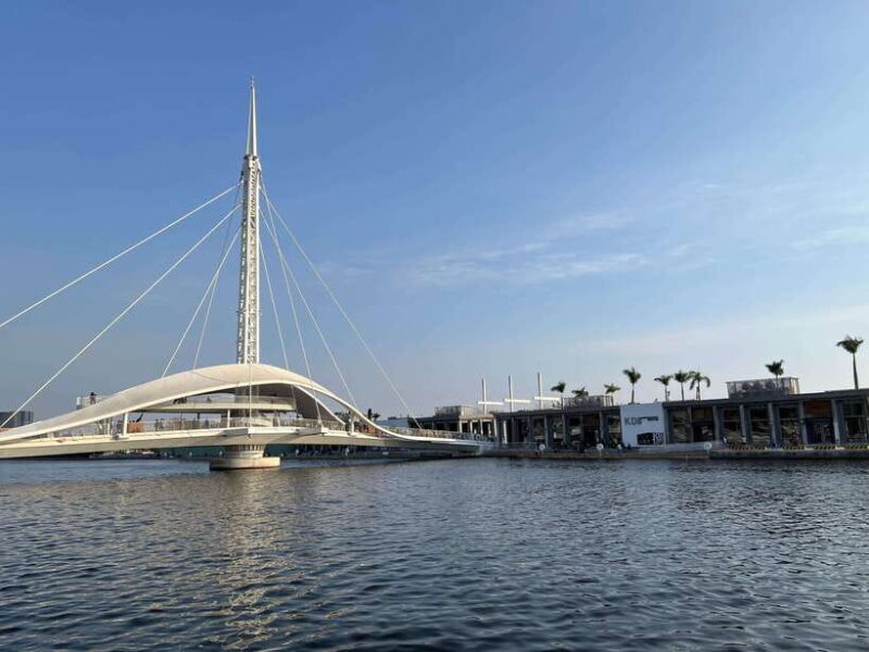 Kaohsiung: Highlights & Cultural Private Day Tour - Transportation and Group Size