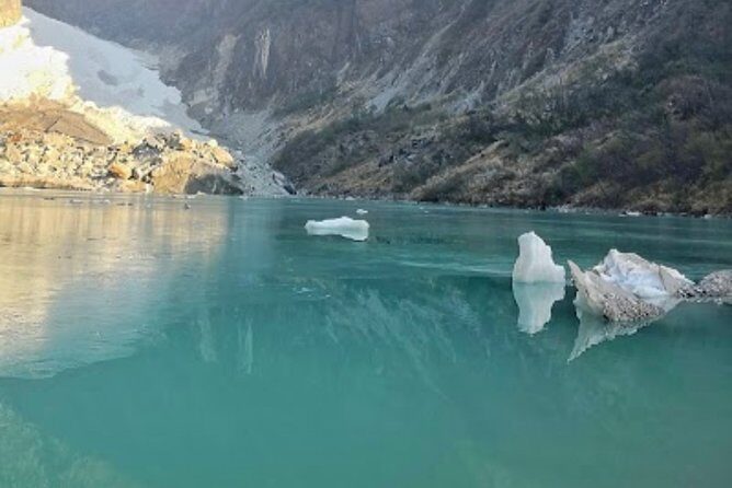 Kapuche Glacier Lake Trek - Getting to Sikles: The Drive and First Impressions