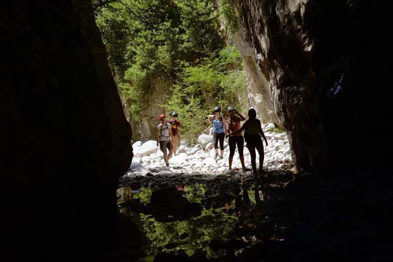 Kardamili : Hiking in Ridomo gorge - Value and Practical Considerations