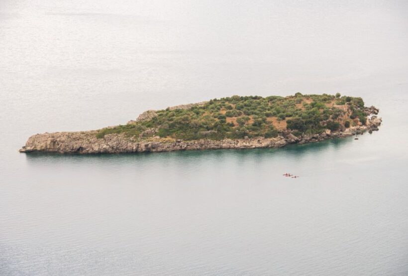 Kardamyli: Sea Kayaking With Lunch - Authentic Experiences and Traveler Feedback