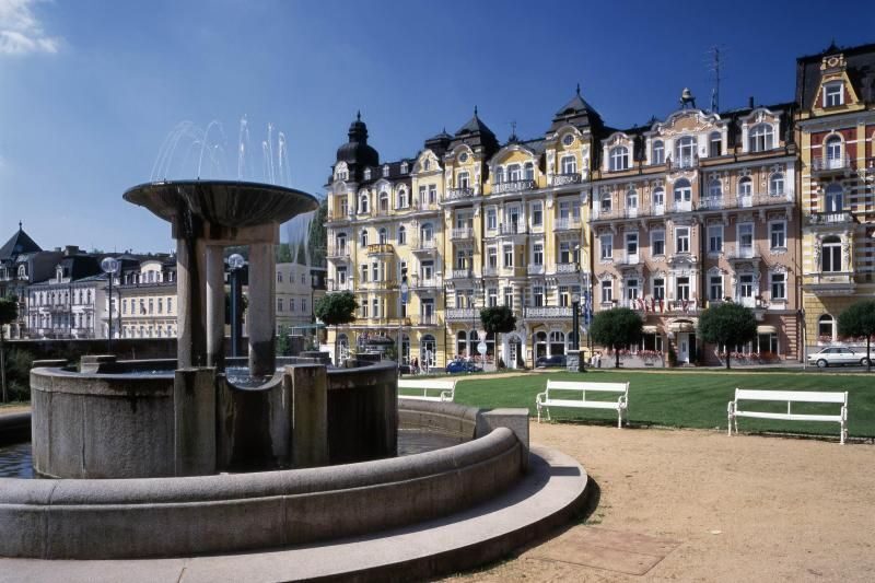 Karlovy Vary & Marianske Lazne Tour from Prague with Lunch - Who Will Appreciate This Tour?