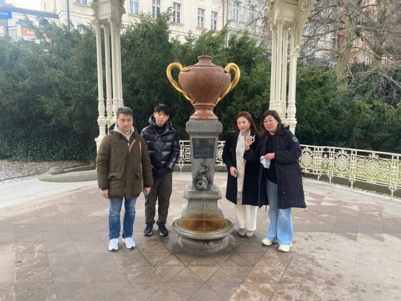 Karlovy Vary: Mineral Hot Springs Tasting and Walking Tour - Exploring Karlovy Vary’s Famous Hot Springs