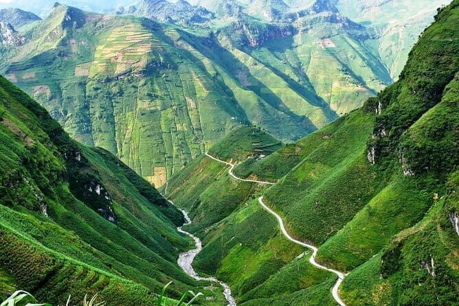 Karst Plateau Geopark Tour 3 Days 2 Nights From Hanoi - Starting Point and Early Morning Travel