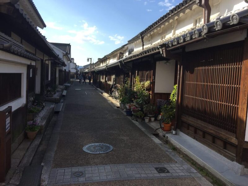 Kashihara: Private Guided Tour of the First Capital of Japan - Exploring Kashihara-jingu Shrine