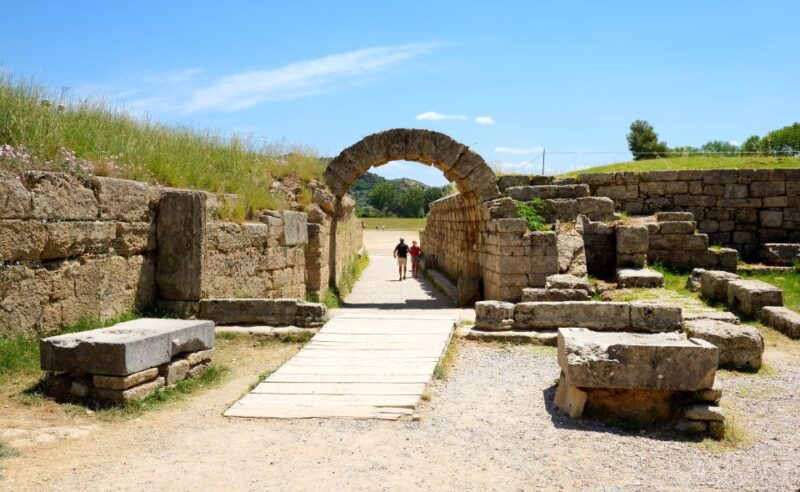 Katakolo Port: Transfer to Ancient Olympia and VR Audio Tour - The Itinerary in Detail