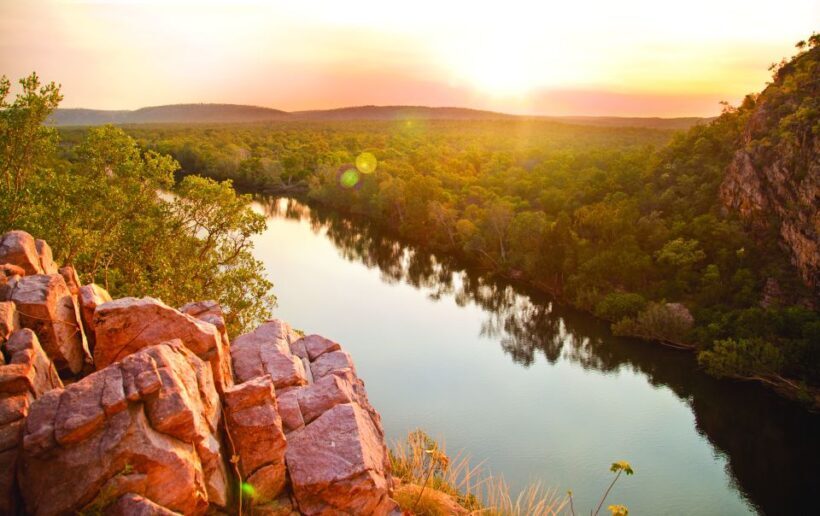 Katherine Gorge & Edith Falls Full-Day Tour from Darwin - FAQ