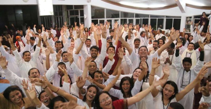 Kathmandu: 4-Days Meditation & Yoga Retreat in Osho Tapoban - Accommodation and Meals