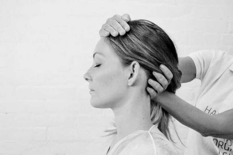 Kathmandu: Deep Hair Oil Massage, Wash, & Blow Dry in Thamel - Who Should Consider This Tour?