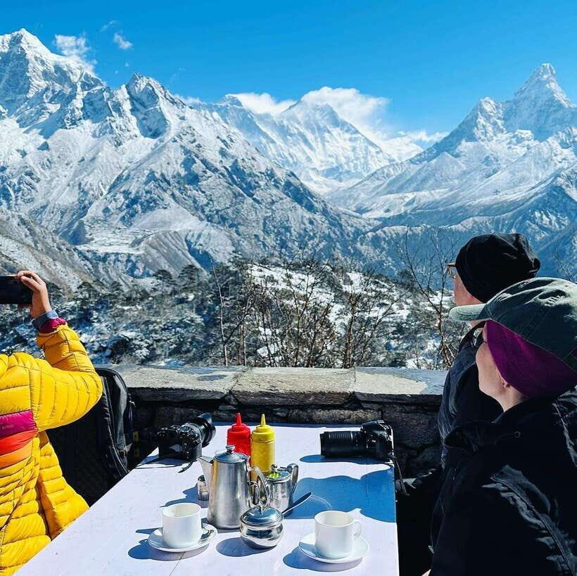 Kathmandu: Everest Helicopter Tour with Landing & Breakfast - The Experience of a Lifetime? Yes, and More
