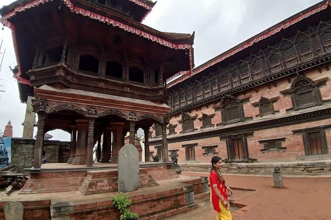 Kathmandu: Explore Nagarkot Hill Station with Bhaktapur Heritage City - Nagarkot: The Mountain Viewpoint